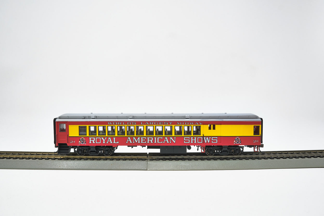 Branchline Commuter Combine Car – Royal American Shows Theme - Car #20 ...