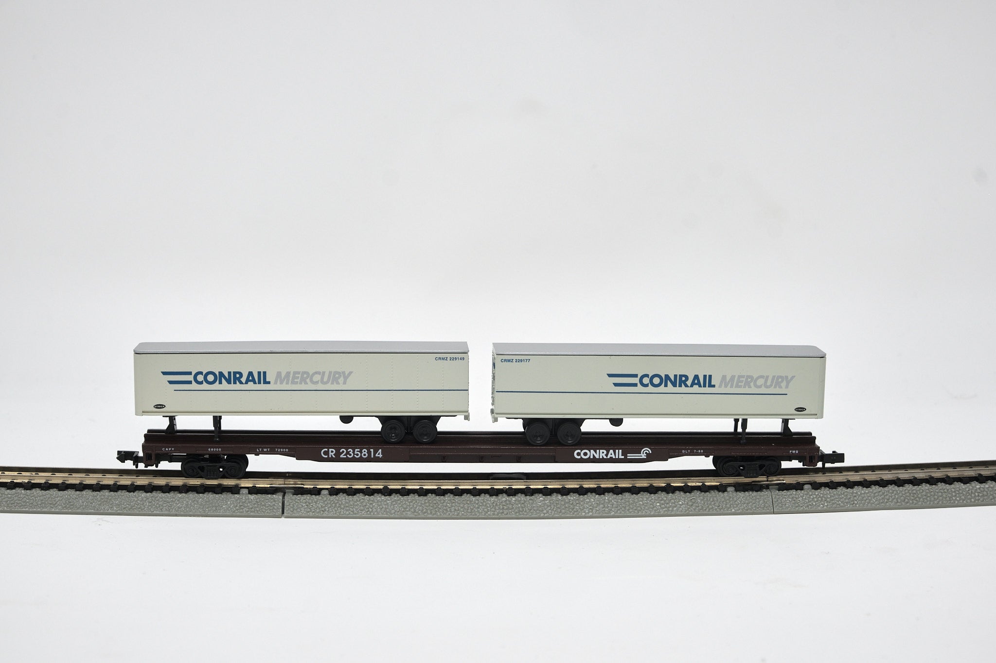 N Scale Models – Con-Cor Trains